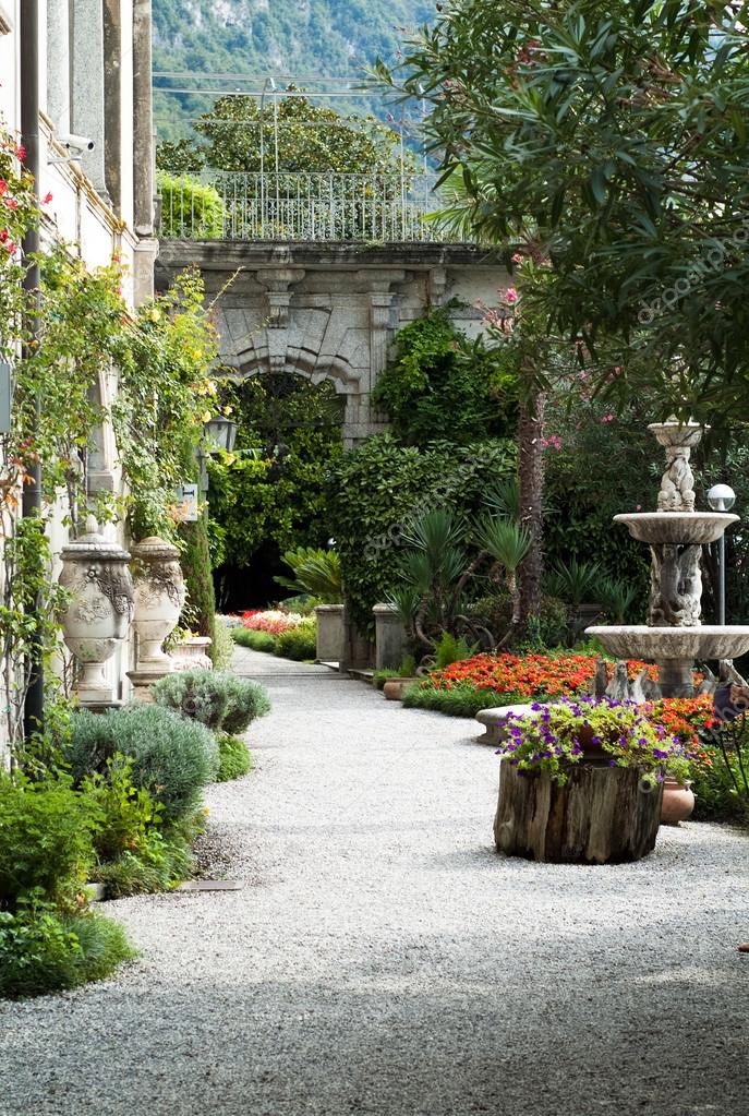 Villa Monastero Botanical Garden — Stock Editorial Photo © Artlover ...