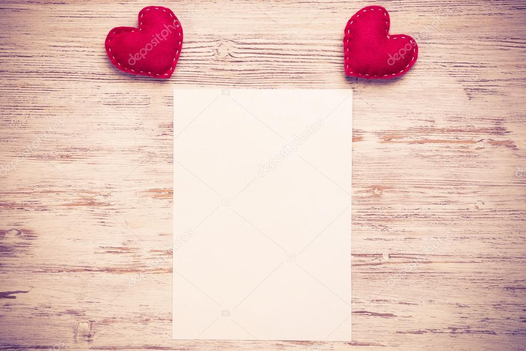 Hearts and blank notepad Stock Photo by ©Khakimullin 119987236