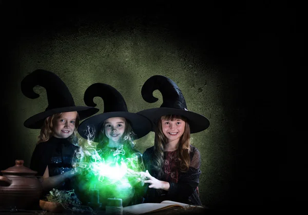 Three witches Pictures, Three witches Stock Photos & Images ...