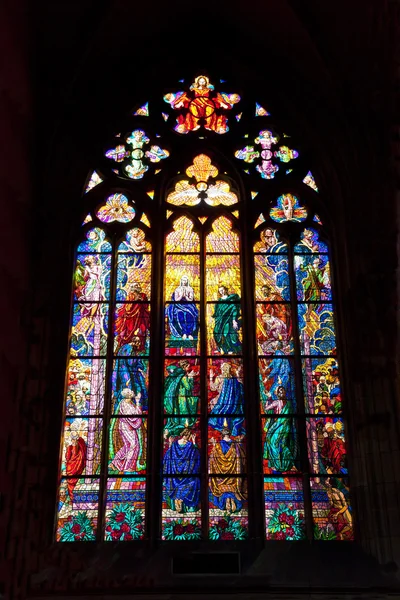 Gótikus ólomüveg ablak — Stock Fotó © takepicsforfun #65414507