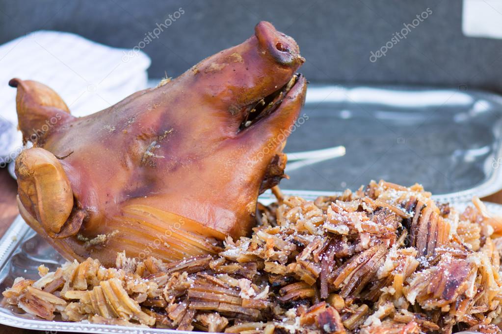 Cabeza de un lech n a la parrilla 2024