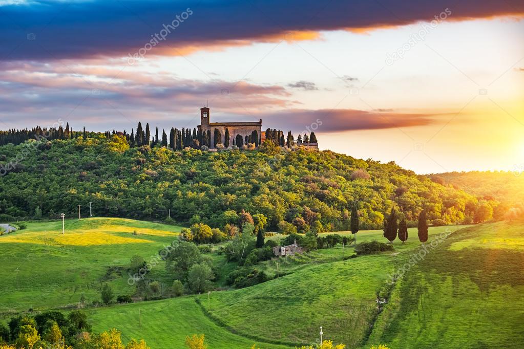 Tuscany at spring — Stock Photo © sborisov #107500042