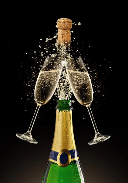 Champagne flow Stock Photos, Royalty Free Champagne flow Images ...