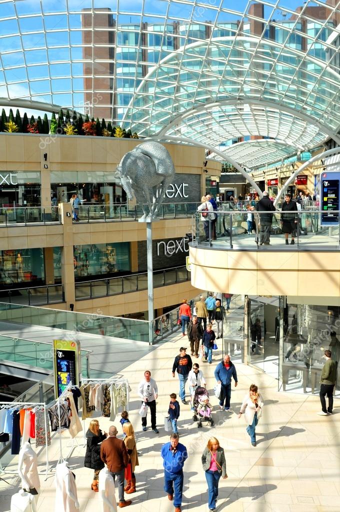 Next store – Stock Editorial Photo © lucianmilasan #72389665