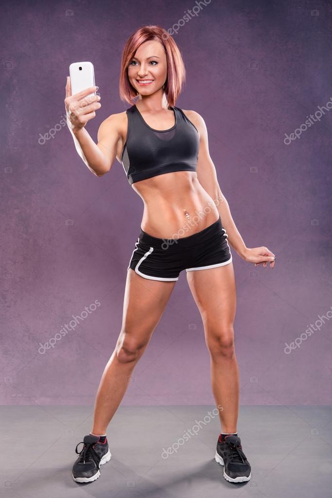 Fitness Girls Selfies