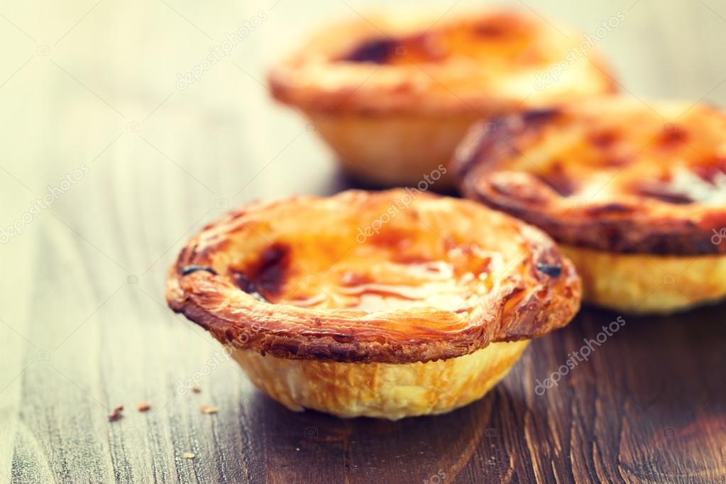 pasta de postre típica portuguesa eis de nata 2022