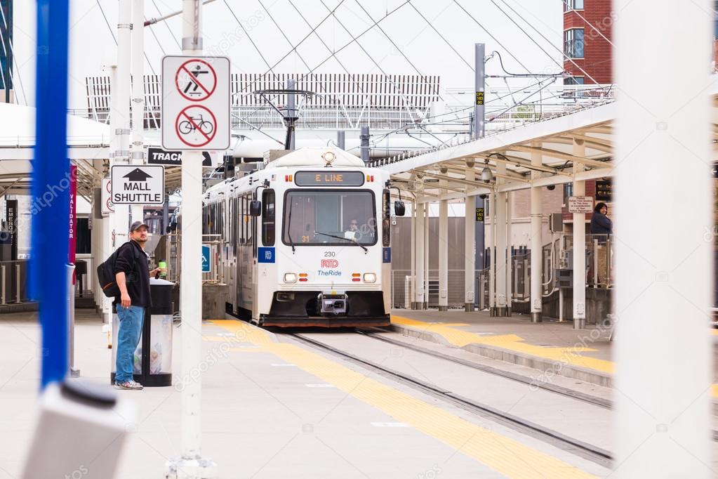 Light rail station – Stock Editorial Photo © urban_light #109767112
