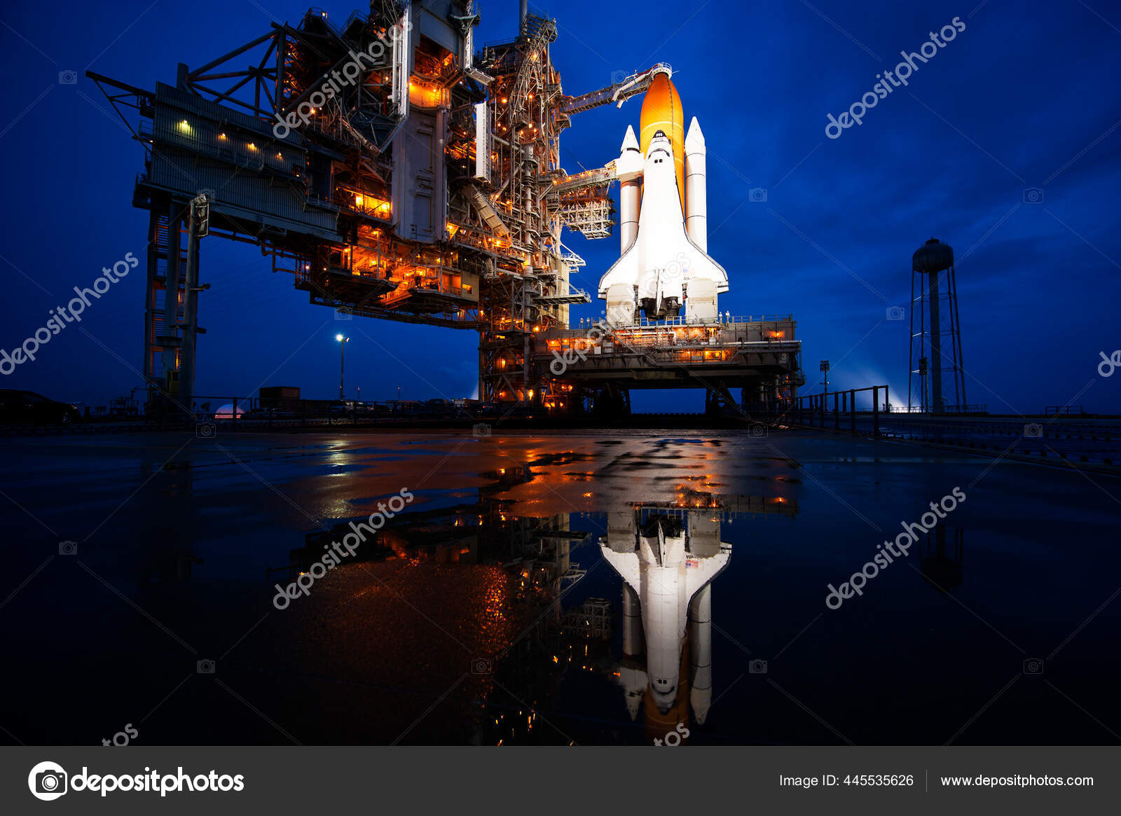 Space Shuttle Atlantis Seen Shortly Rotating Service Structure Rss ...