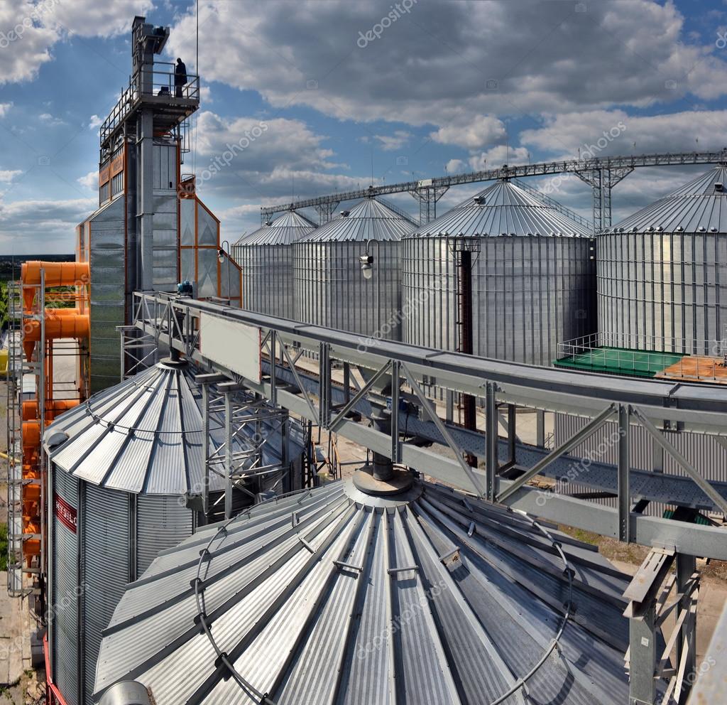 Building Exterior, Storage and drying of grains — Stock Photo ...