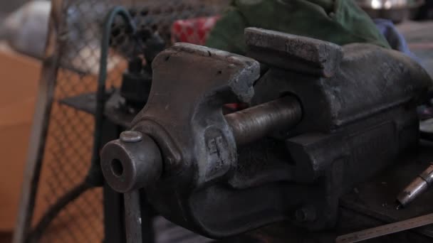 29,876 Garagenwagen Videos, Royalty-free Stock Garagenwagen Footage ...