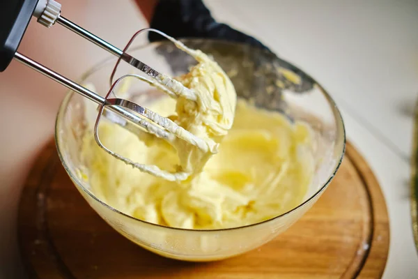 Mixer with whipping cream Stock Photos, Royalty Free Mixer with ...