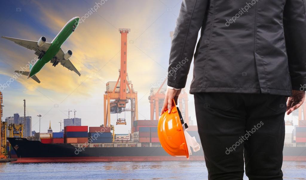 Working man on duty in container ship port corgo logistic use f — Stock ...