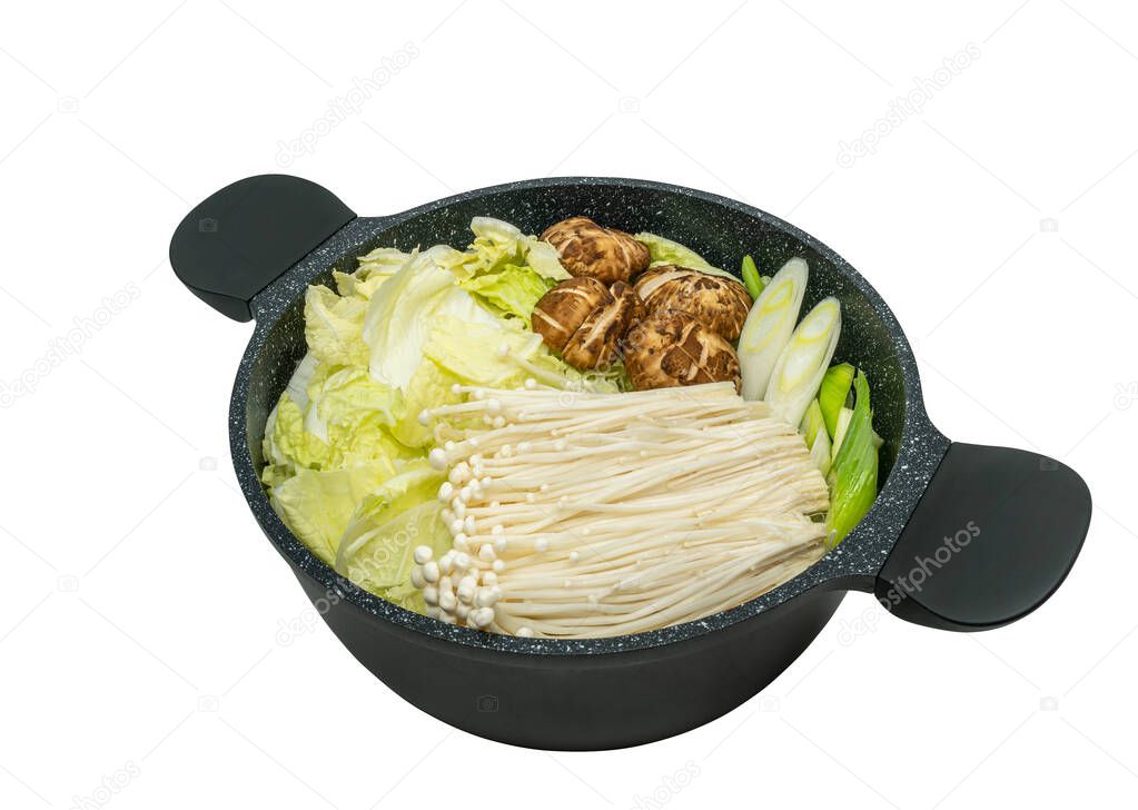 Aislado varias verduras frescas en negro moderno con patrón de textura ...