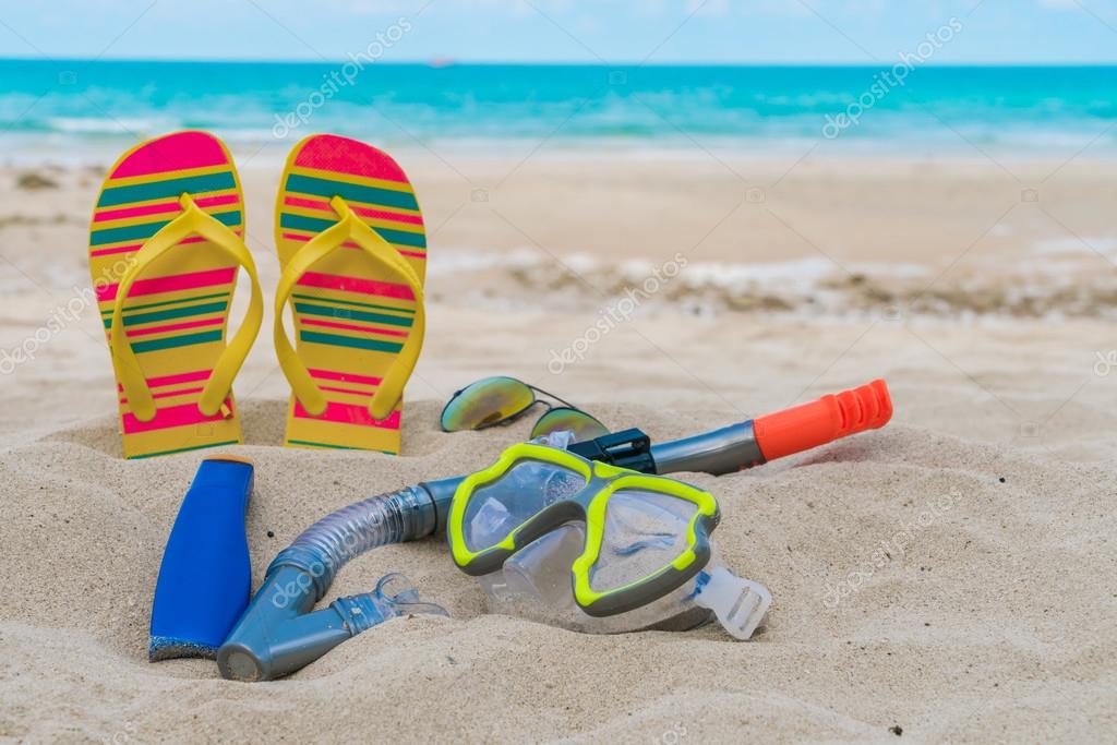 Scuba Diving Equipment On The White Sea Sand Beach — Stock Photo ...