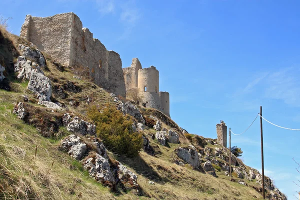 A Castle in the sky - Rocca Calascio - Aquila, Italy — Stock Photo ...