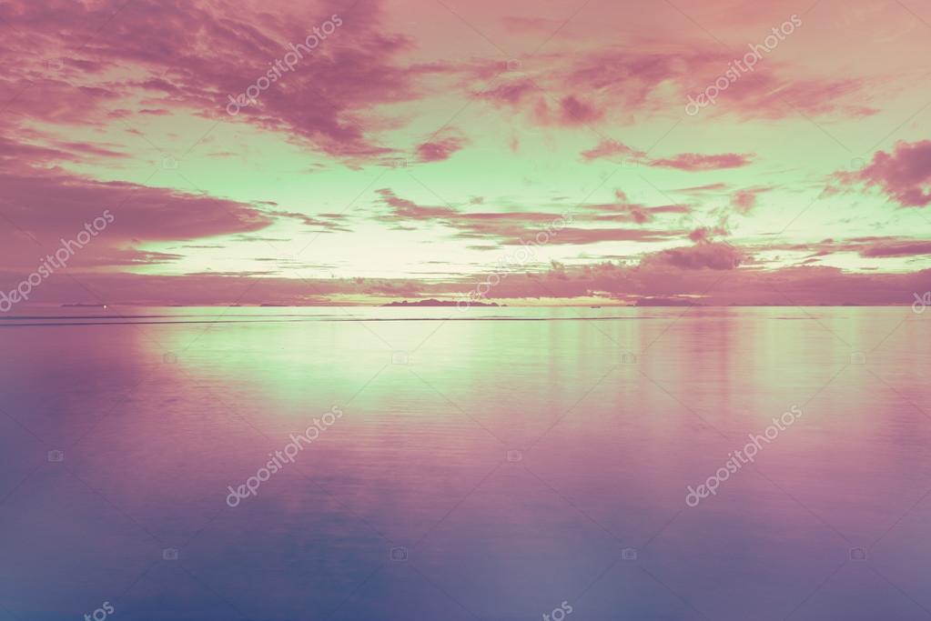 Beach and sky sunset background,retro effect Stock Photo by ©jcsmilly ...