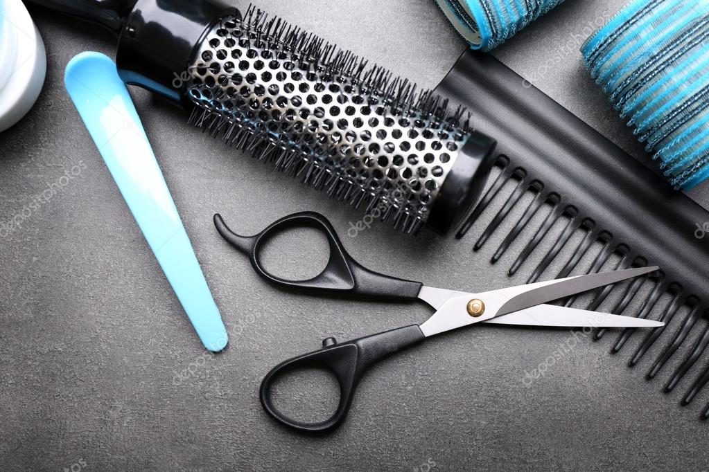 Barber set with tools Stock Photo by ©belchonock 105080328