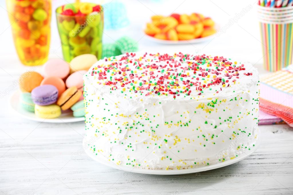 Birthday cake on colorful background — Stock Photo © belchonock #71559967