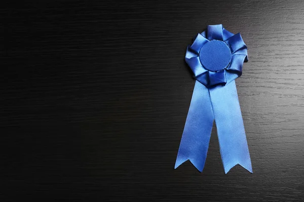 Listones azules fotos de stock, imágenes de Listones azules sin ...