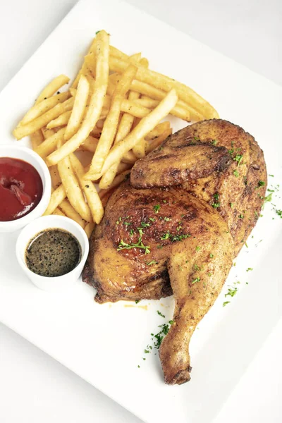 Fotos de Rotisserie fundo branco, Imagens de Rotisserie fundo branco ...