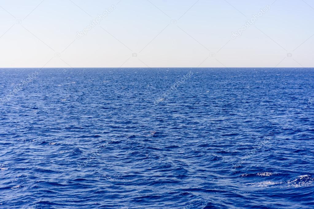 Background texture of a deep blue ocean Stock Photo by ©ampack 84784310
