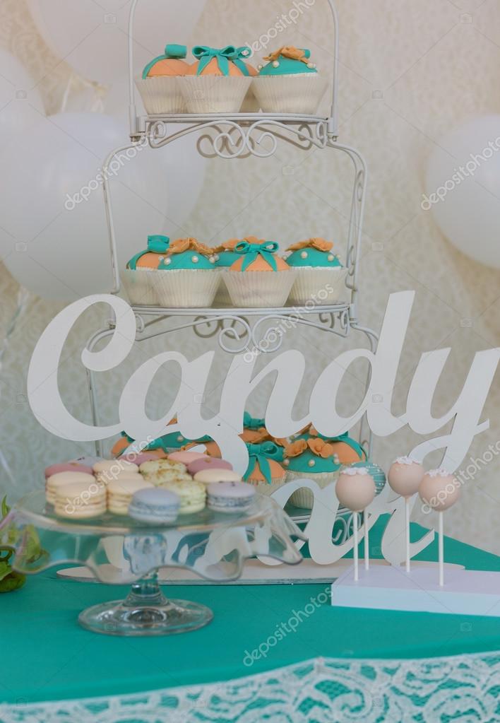 Candy Bar — Stock Photo © Tinatin1 #71661419