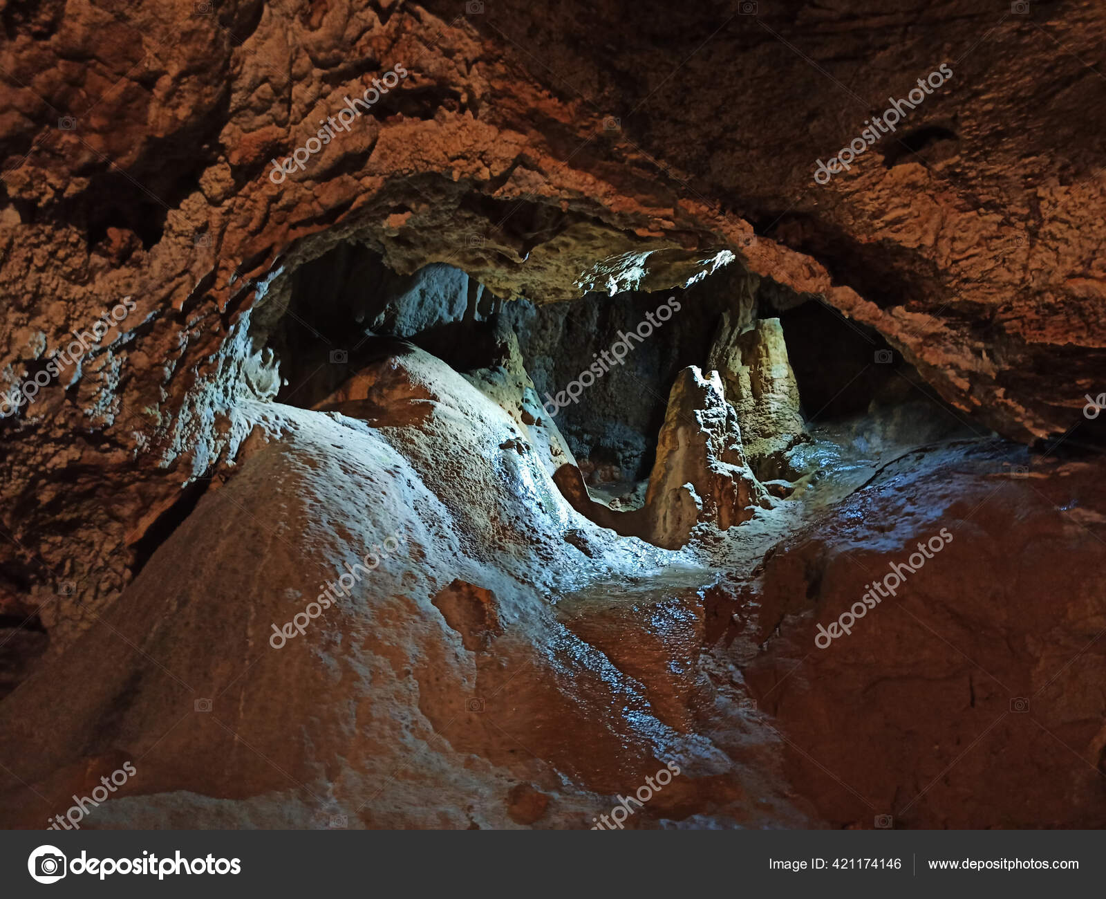 Journey View Deep Cave South Stalactites Stalagmites — Stock Photo ...