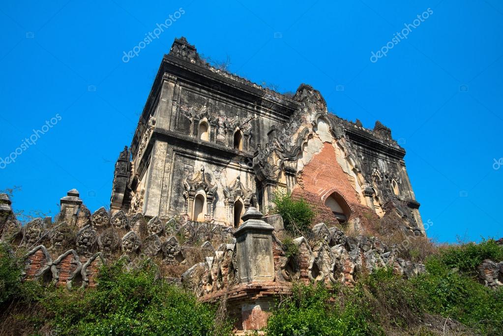 Ancient wall of Innwa Stock Photo by ©gnomeandi 108213330