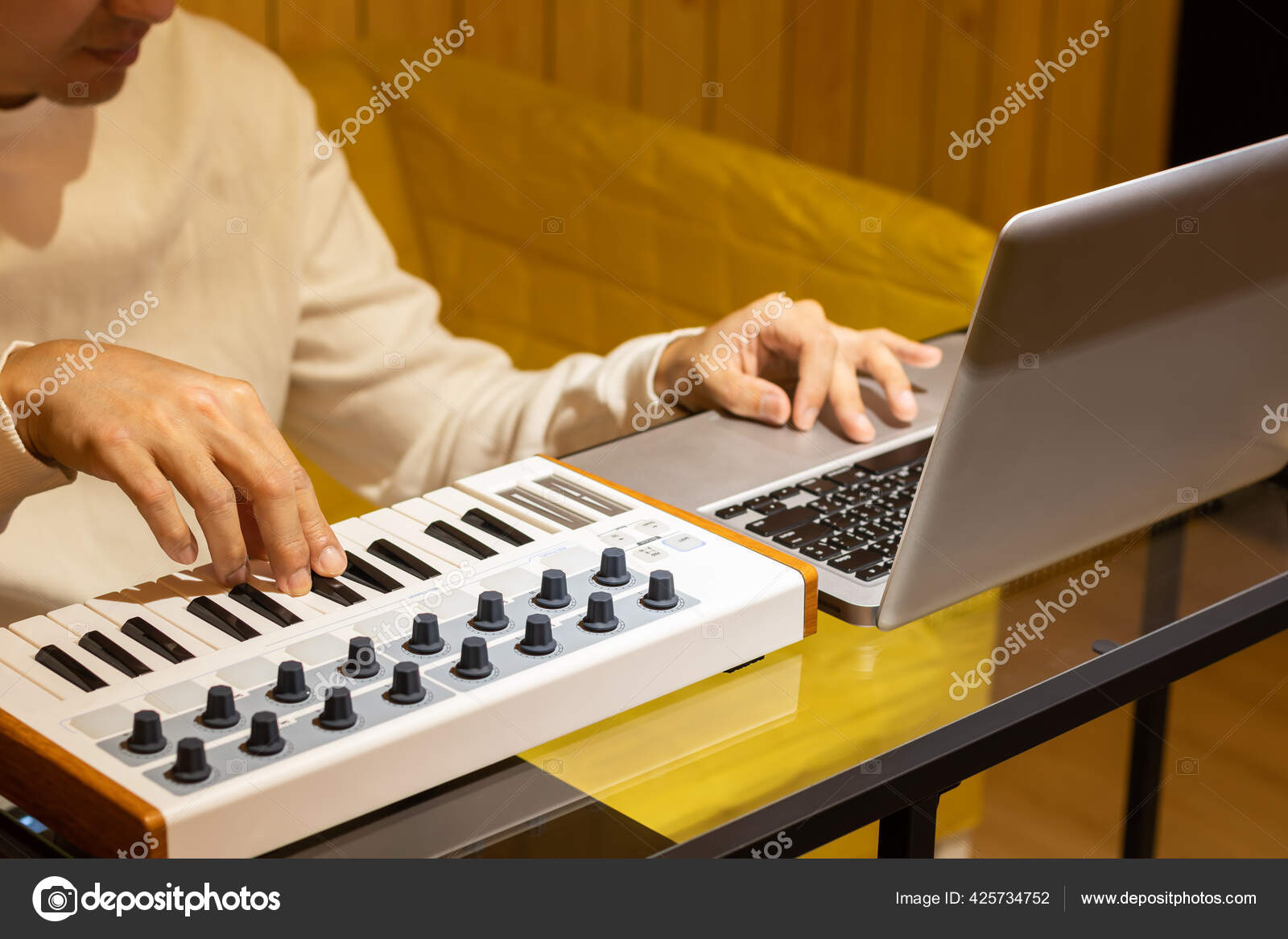 Asian Man Playing Keyboard Learning Music Lesson Internet — Stock Photo ...