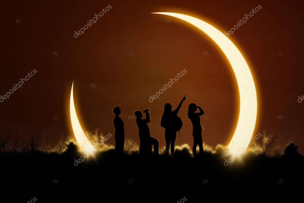 People watching solar eclipse — Stock Photo © realinemedia #101723658