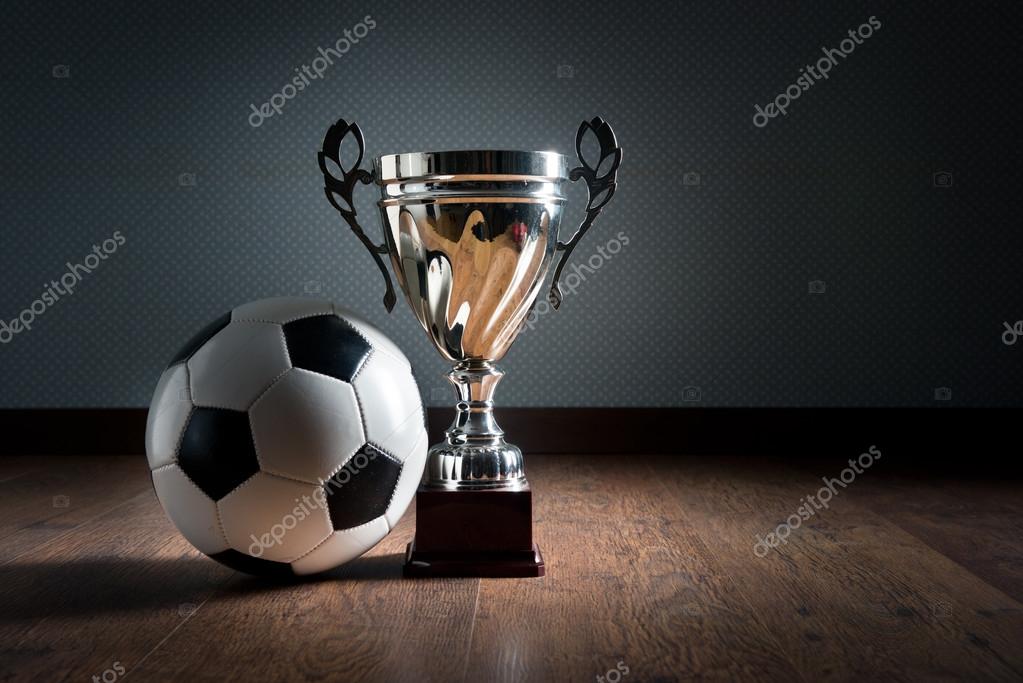 Copa campeonato de fútbol — Foto de stock #51832117 © stokkete