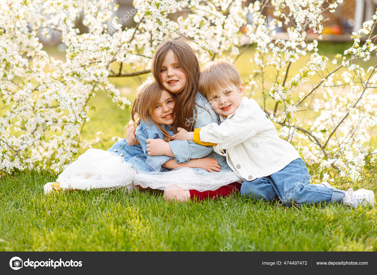 Portrait Three Children Spring Nature — Stock Photo © zagorodnaya ...