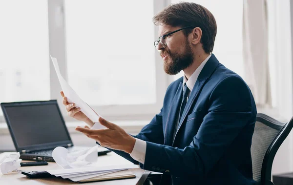 Impulsive man with white sheets of paper in hands emotions office ...
