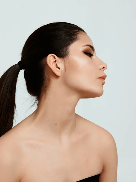 Beautiful side profile Stock Photos, Royalty Free Beautiful side ...