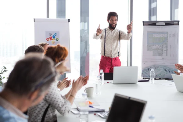 Presenting a project Stock Photos, Royalty Free Presenting a project ...