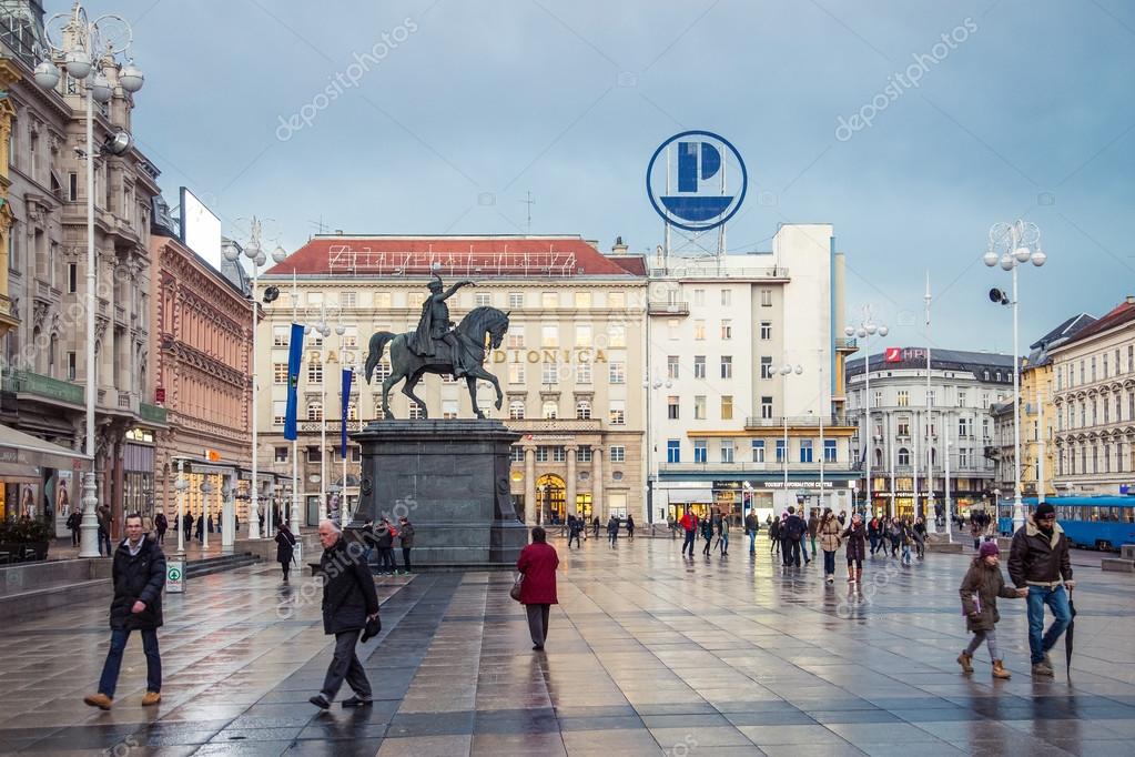 Ban Jelacic Square – Stock Editorial Photo © paulprescott #70949775 Ban Jelacic Square – Stock Editorial Photo © paulprescott #70949775