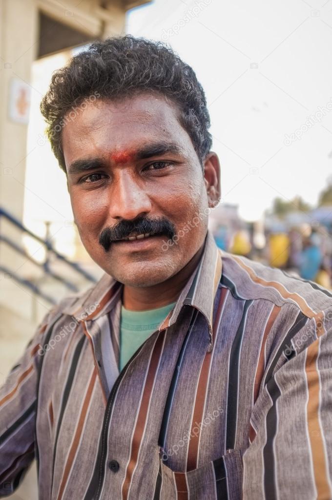 Are darkskinned black ppl the only group that pushes for representation ...