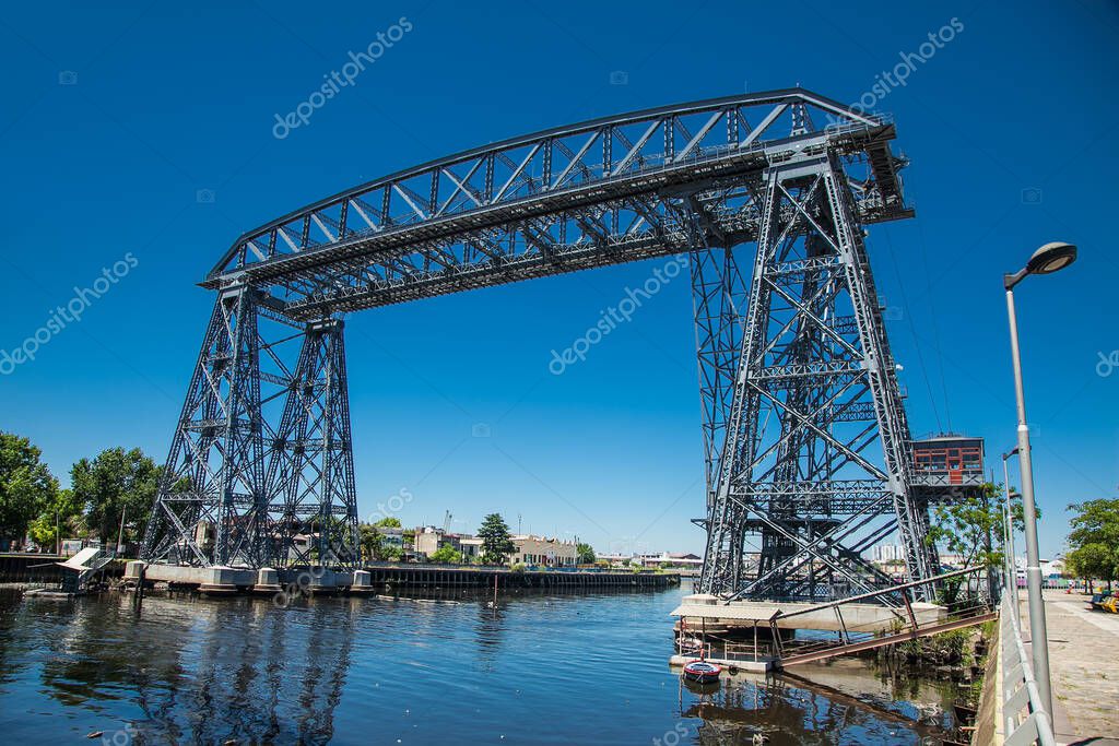 Buenos Aires Argentina - 25 de diciembre de 2018: Antiguo puente de ...