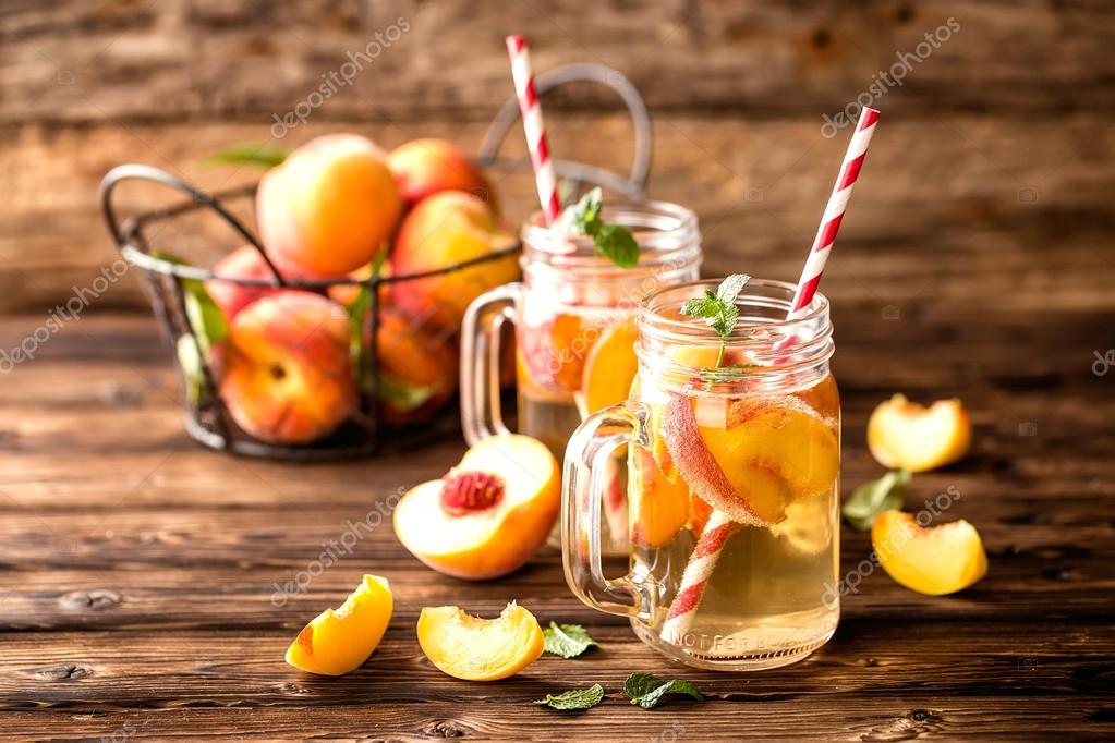 Refreshing peach drink Stock Photo by ©ivan_dzyuba 119415488
