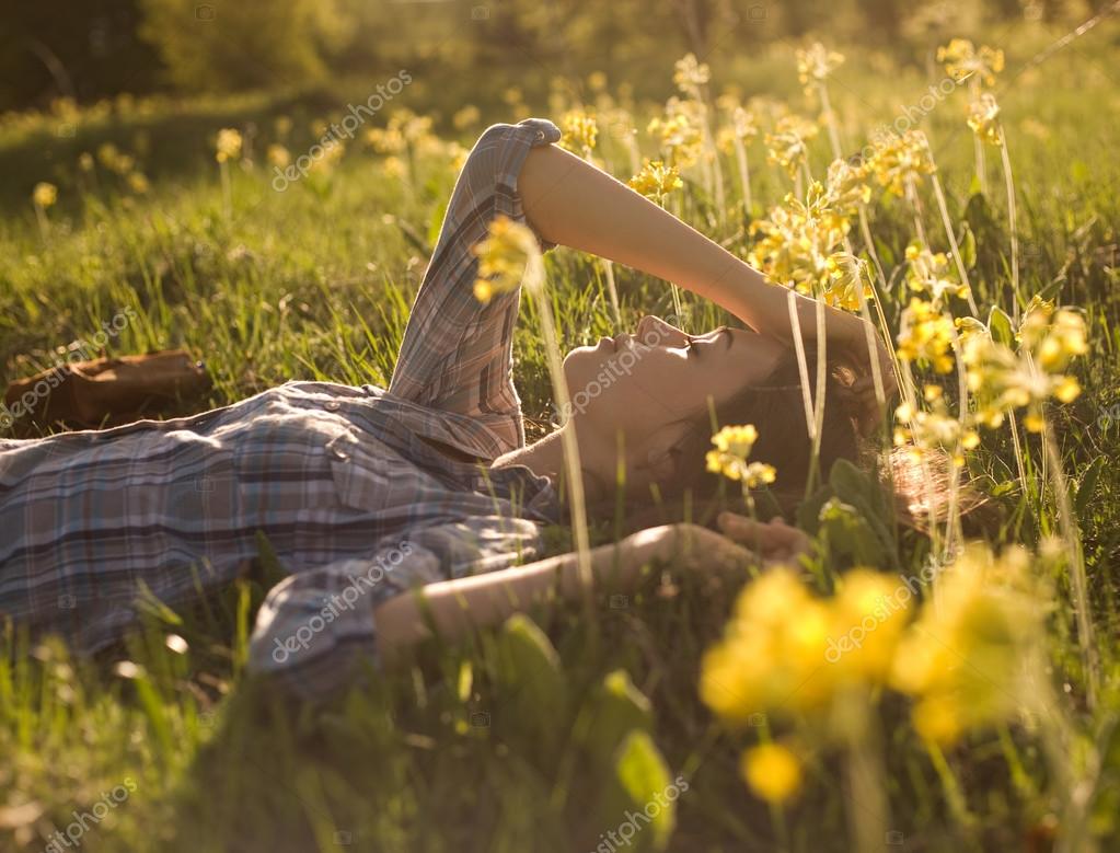 Unwind. Stock Photo by ©envivo 86442552