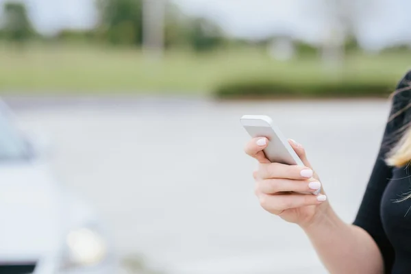 Woman with phone playing the mobile games - Stock Image - Everypixel