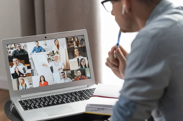Video conference screen Stock Photos, Royalty Free Video conference ...