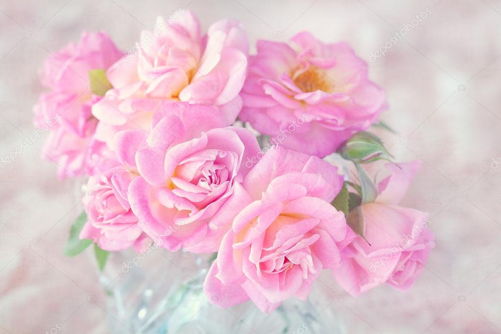 Fresh pink roses Stock Photo by ©ulchik74 78438148