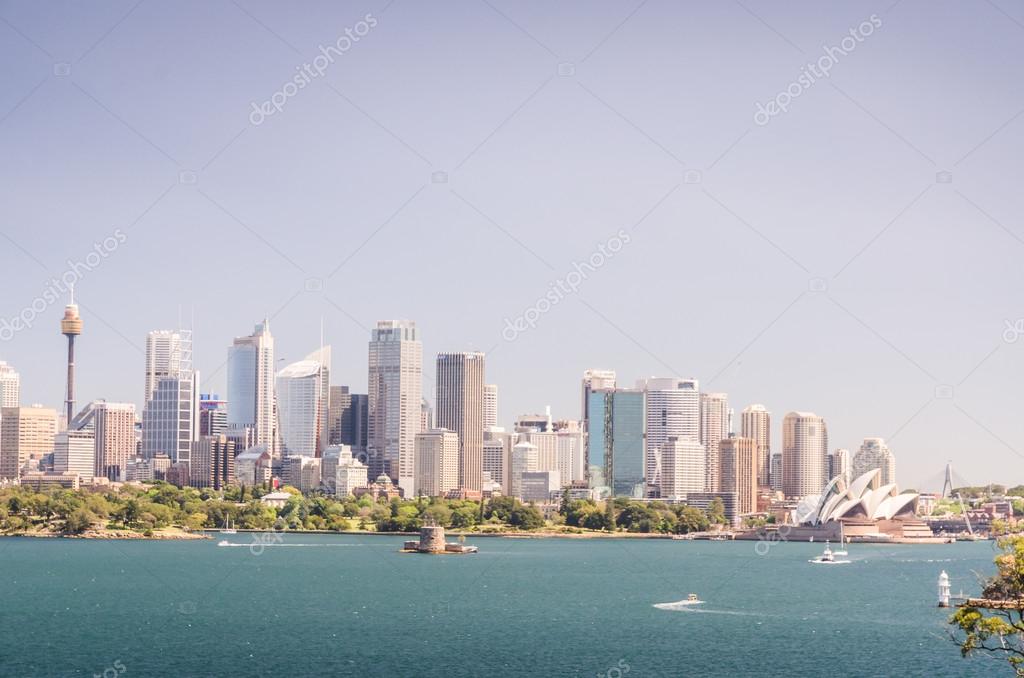 Sydney skyline – Stock Editorial Photo © mdurinik #61343569