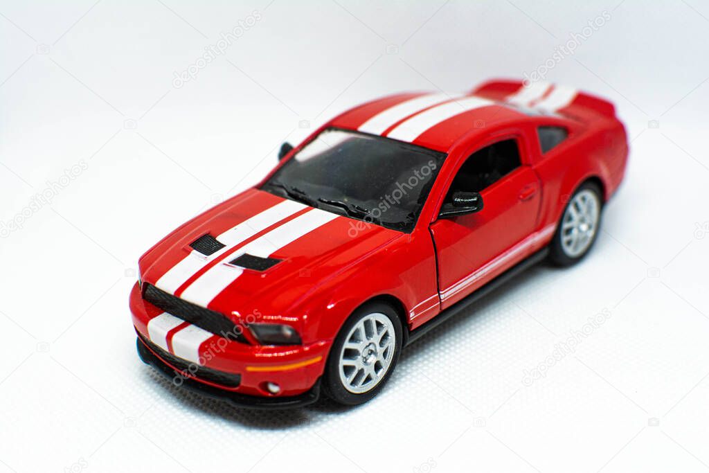 Coche deportivo rojo - imágenes de stock y fotos 2022