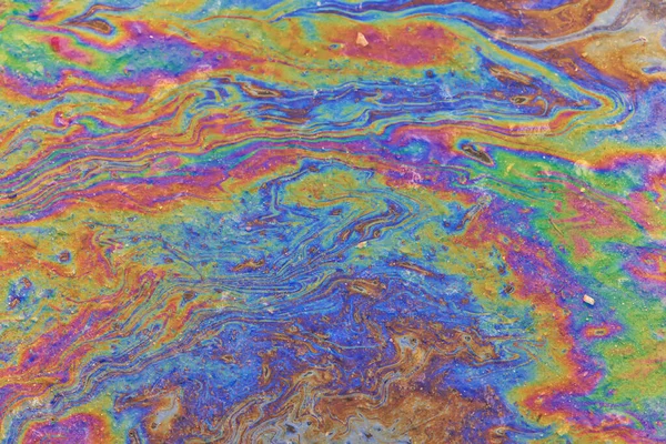 Oil Rainbow Effect