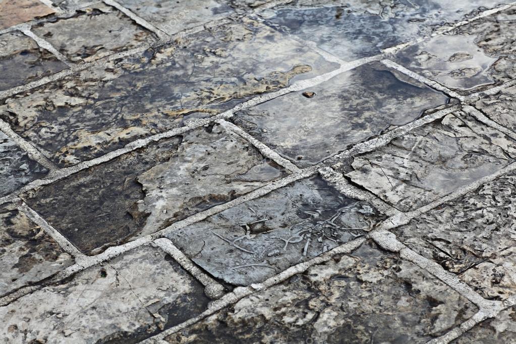 Wet pavement background Stock Photo by ©xload 55958371