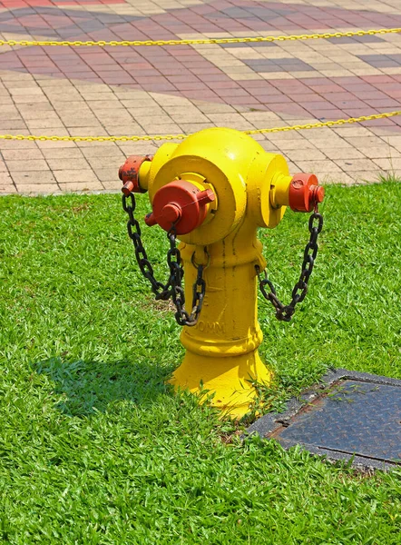 Fire hydrant system Stock Photos, Royalty Free Fire hydrant system ...