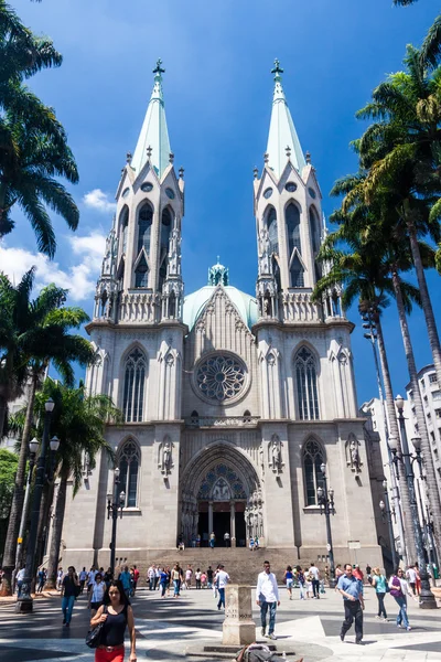 People at Se Cathedral square in Sao Paulo – Stock Editorial Photo ...
