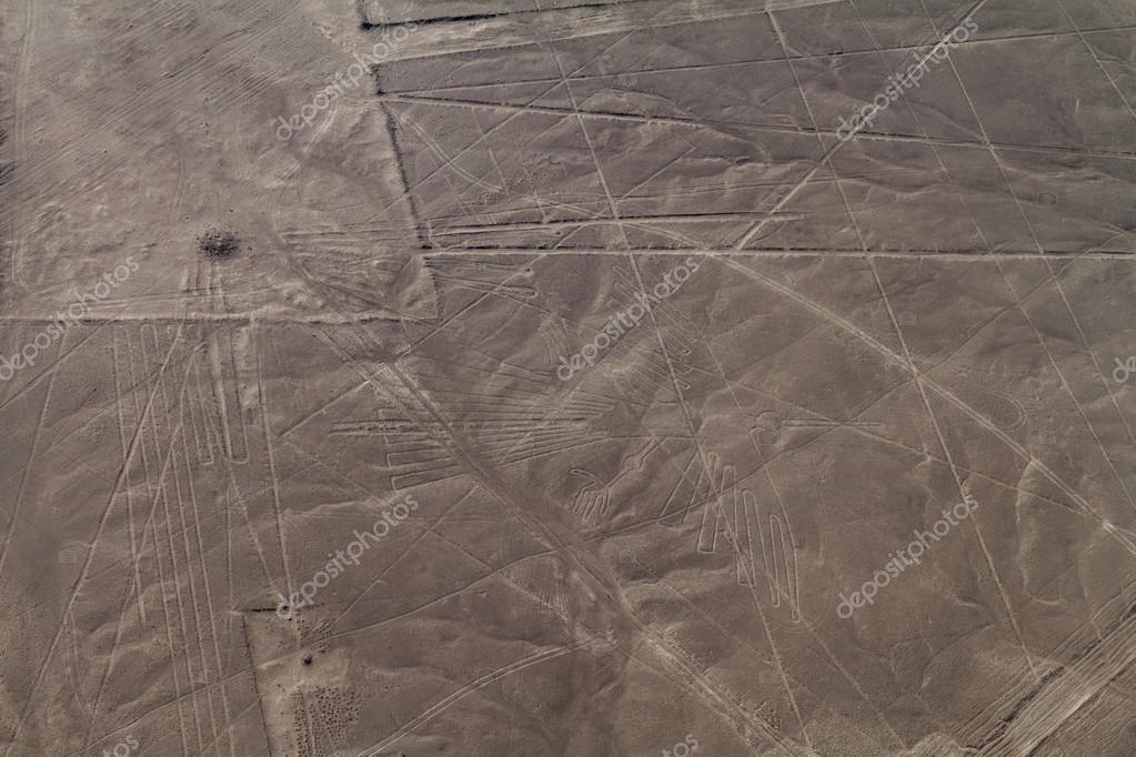 Nazca Lines in Peru — Stock Photo © mathes #115250622